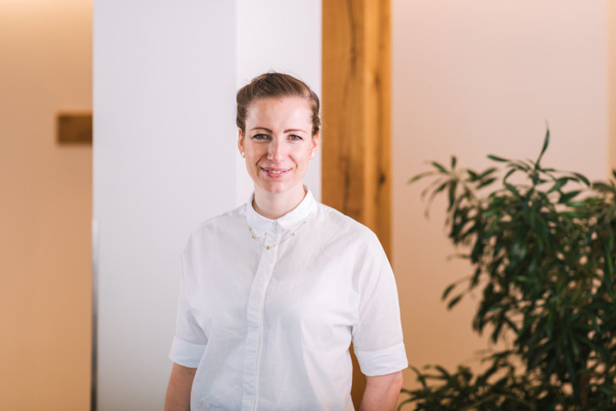 Wall No 1 Zahnarztpraxis Dr. Anna Schmidt Weida